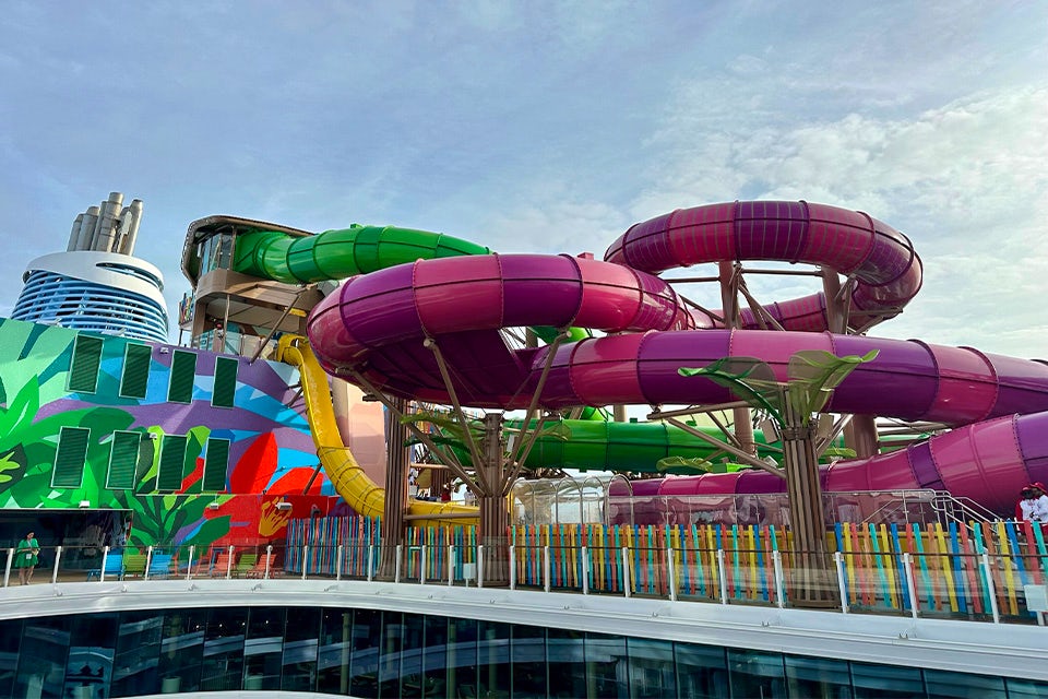 Icon of the Seas Australia: Pro Guide for Aussies - Clean Cruising