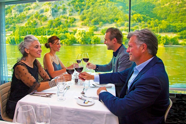 Emerald Destiny 5 nt cruise dep Vienna 27 Nov 2025 from $3,705pp